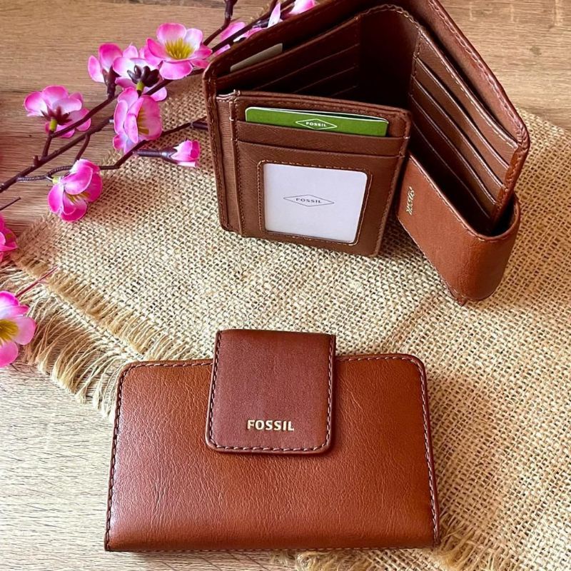Jual Dompet Fossil Medium Wallet Trifold Madison Multi | Shopee Indonesia