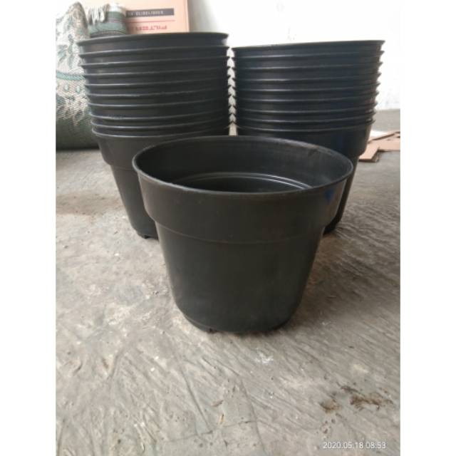 Jual Pot tanaman hitam ukuran 20 cm | Shopee Indonesia