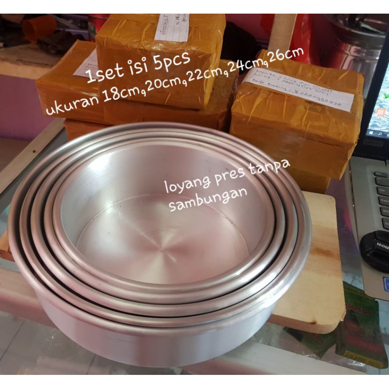 Jual loyang tanpa sambungan,loyang pres,1 set isi 5pcs | Shopee Indonesia
