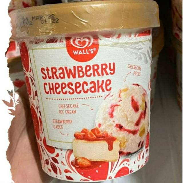 Jual Strawberry Cheese Cake Ice Cream Walls 750ML BESAR | Shopee Indonesia