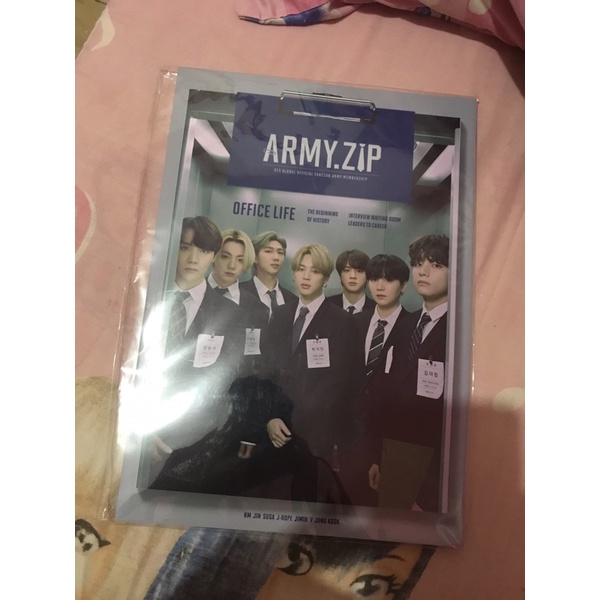 Jual BTS ARMY KIT MEMBER SHIP ARMY ZIP MAGAZINE OFFICIAL PHOTOCARD POSTCARD JUNGKOOK V TAEHYUNG ...