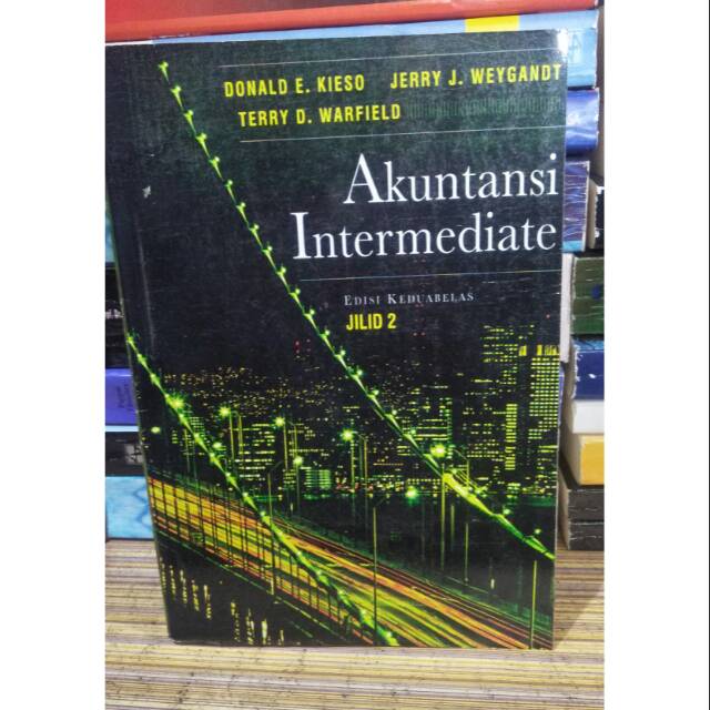 Jual Akuntansi intermediate edisi 12 jilid 2 Donald e kieso | Shopee ...