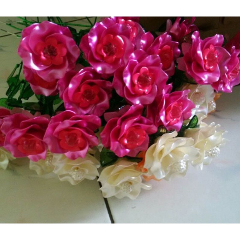 Jual bunga mawar akrilik | Shopee Indonesia