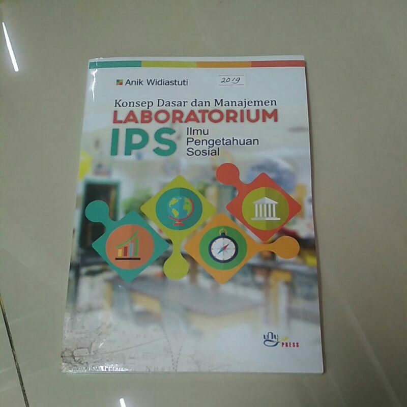 Jual Konsep dasar dan manajemen laboratorium IPS Anik Widiastuti ...