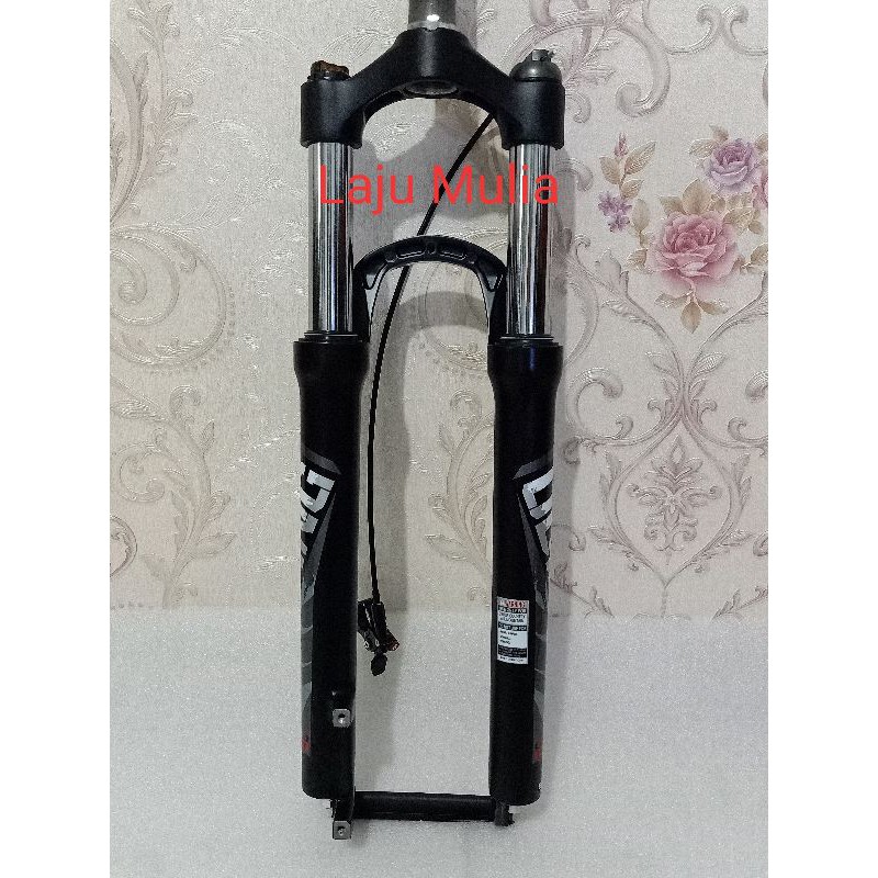 Jual FORK SUSPENSI MTB UDING 27,5 TRAVEL 100 REMOTE LOCK OUT BLACK ...