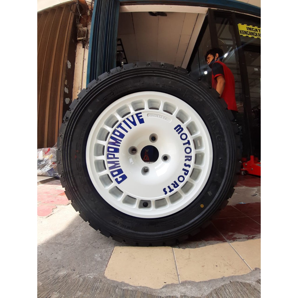 Jual Paket Velg Mobil Ring 15 White Plus Ban SEMI Cocok Buat Mobil ...
