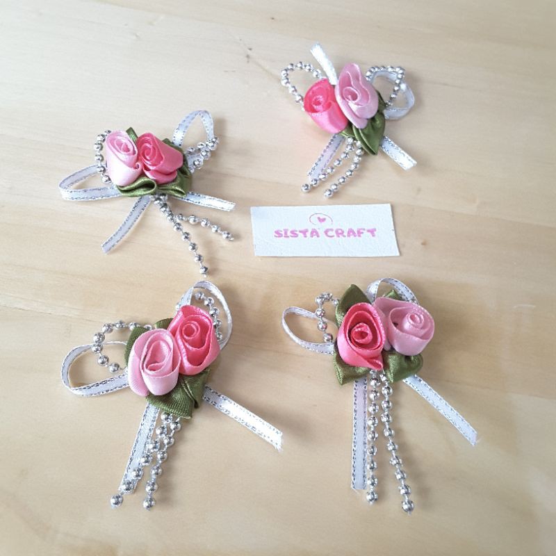 Jual Aplikasi Bunga Pita Rantai Hiasan Dada Nama Wedding isi 12 pcs ...