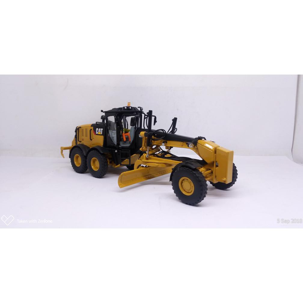Jual New Diecast Masters Alat Berat Cat 12M3 Motor Grader Harga ...