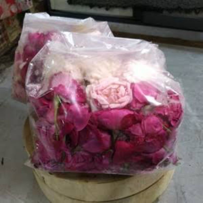 Jual bunga mawar tabur wangi mawar kampung/lokal | Shopee Indonesia