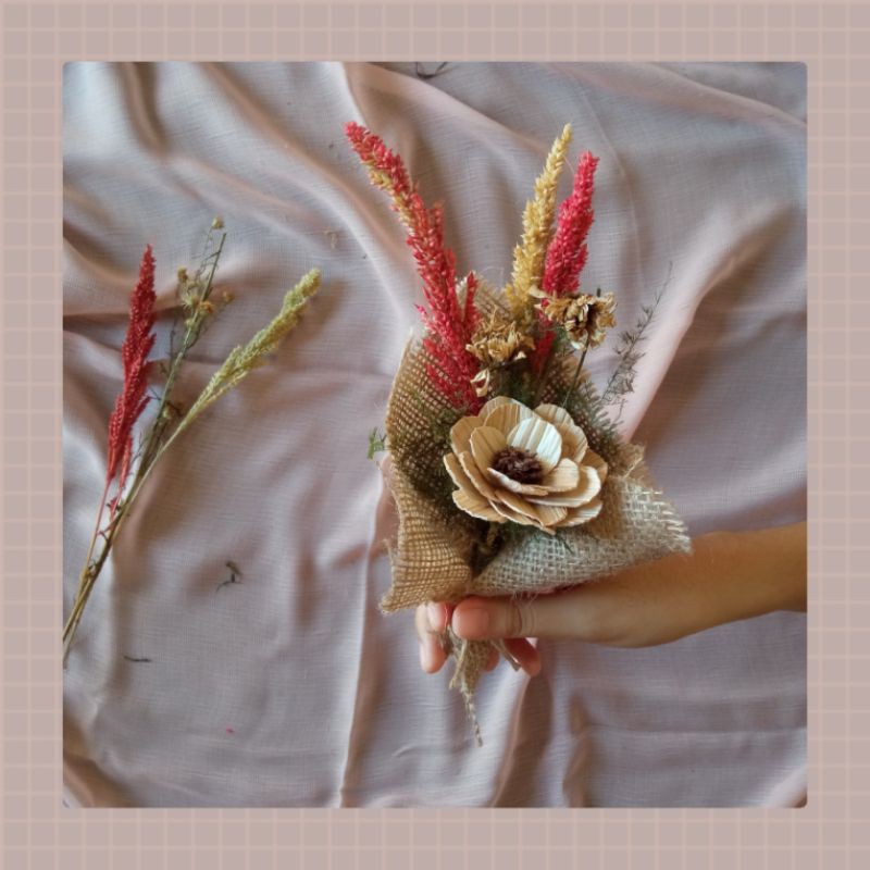 Jual Dried Flower Mini Bouquet ( Buket Mini Bunga Kering ) | Shopee ...