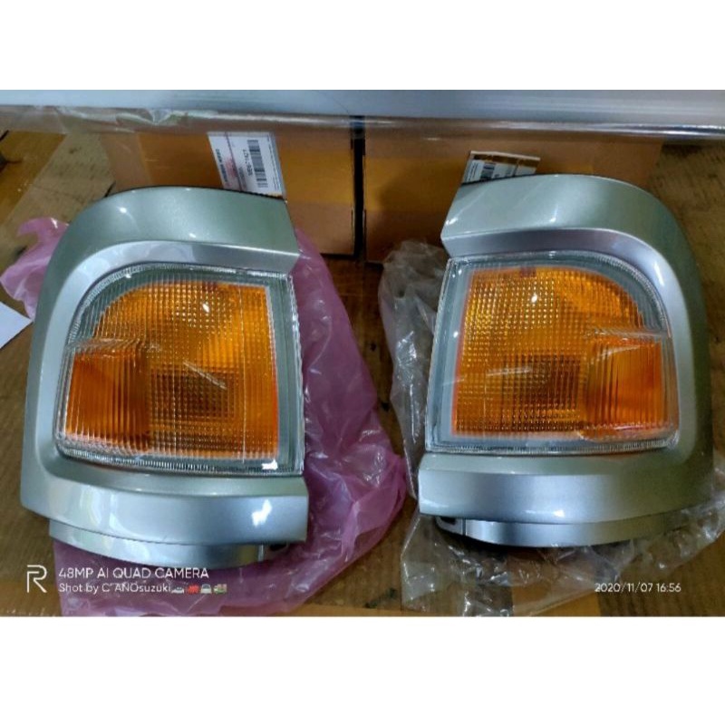 Jual lampu sen T120SS Mitsubishi original | Shopee Indonesia
