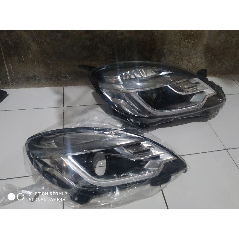 Jual headlamp mobil honda mobilio rs atau brio rs original | Shopee ...