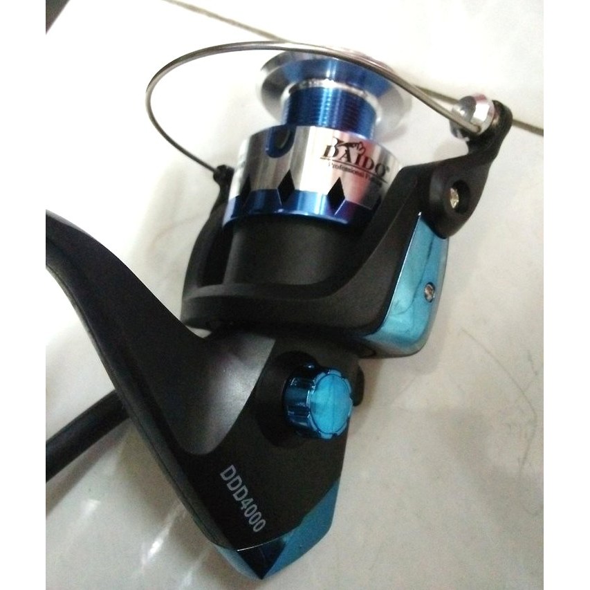 Jual Reel Daido kuda laut spin DDD4000. Alat Pancing Murah | Shopee ...