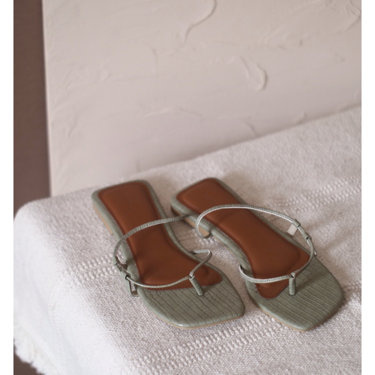 Jual KAIROS - KALLA FLAT (GREEN SHALE) - SANDAL WANITA | Shopee Indonesia