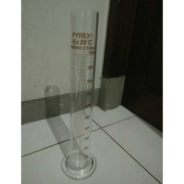 Jual Gelas ukur kaca 1000ml pyrex/measuring cylinder | Shopee Indonesia