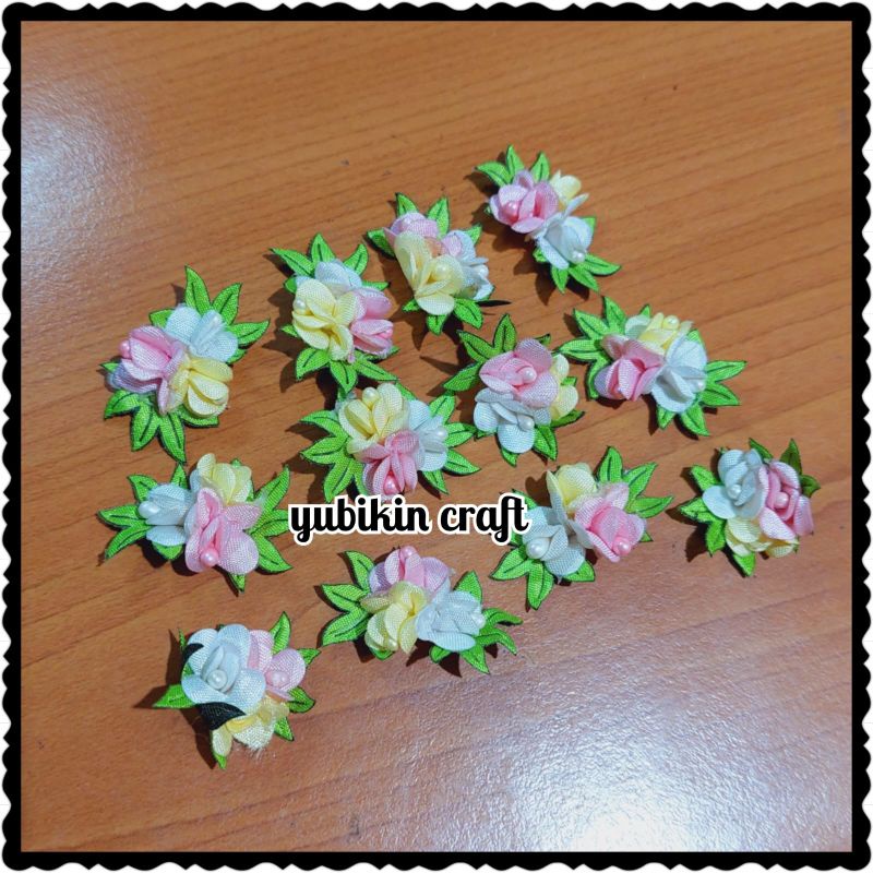 Jual 12 Piece Bunga Rumpun 3 Pink Putih Kuning Palsu Hiasan Tempel ...