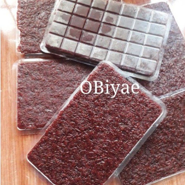 Jual Cacing Beku - Frozen BloodWorm Kemasan Tray Makanan Ikan 100 gr ...