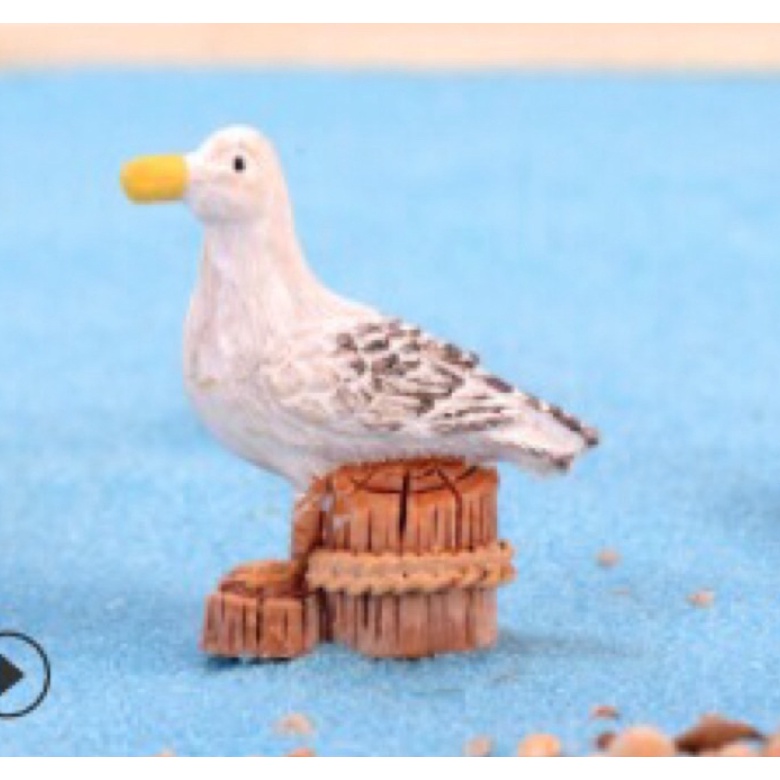 Jual miniatur orang di pantai, kursi, payung,jangkar, pelampung pantai ...