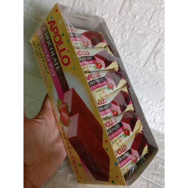 Jual Apollo Chocolate Layer Cake / Apollo strawberry layer cake ...