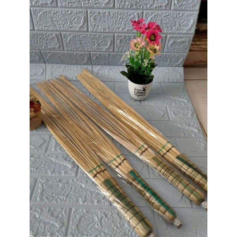 Jual SAPU KASUR BESAR MURAH/SAPU LIDI PENEBAH KASUR GAGANG ANYAM ...