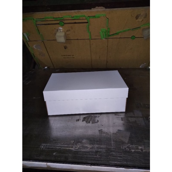 Jual INNER BOX SEPATU/SENDAL POLOS PUTIH TEBAL | Shopee Indonesia