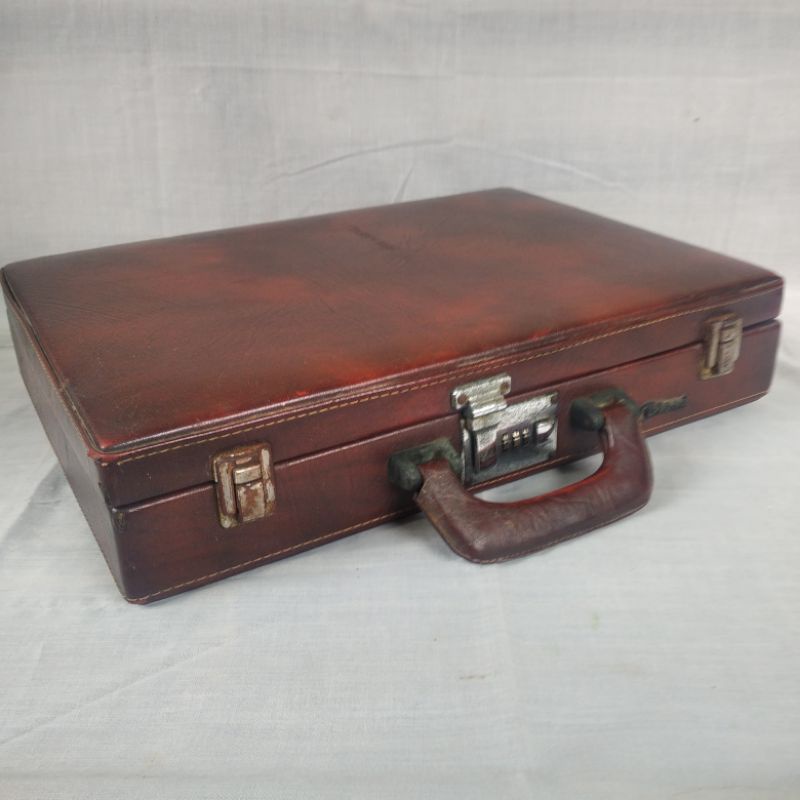 Jual tas koper kulit merk corona jadul antik unik vintage lawas kuno ...