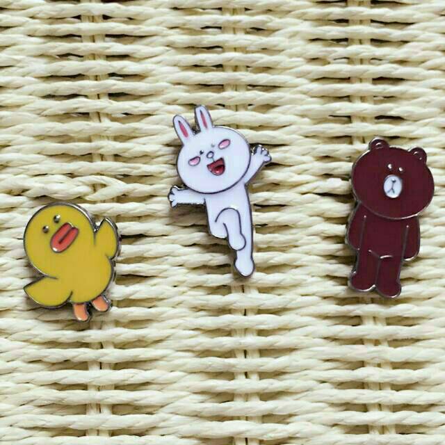 Jual Kalung enamel pin line character badge lapel pair pins patch bros ...