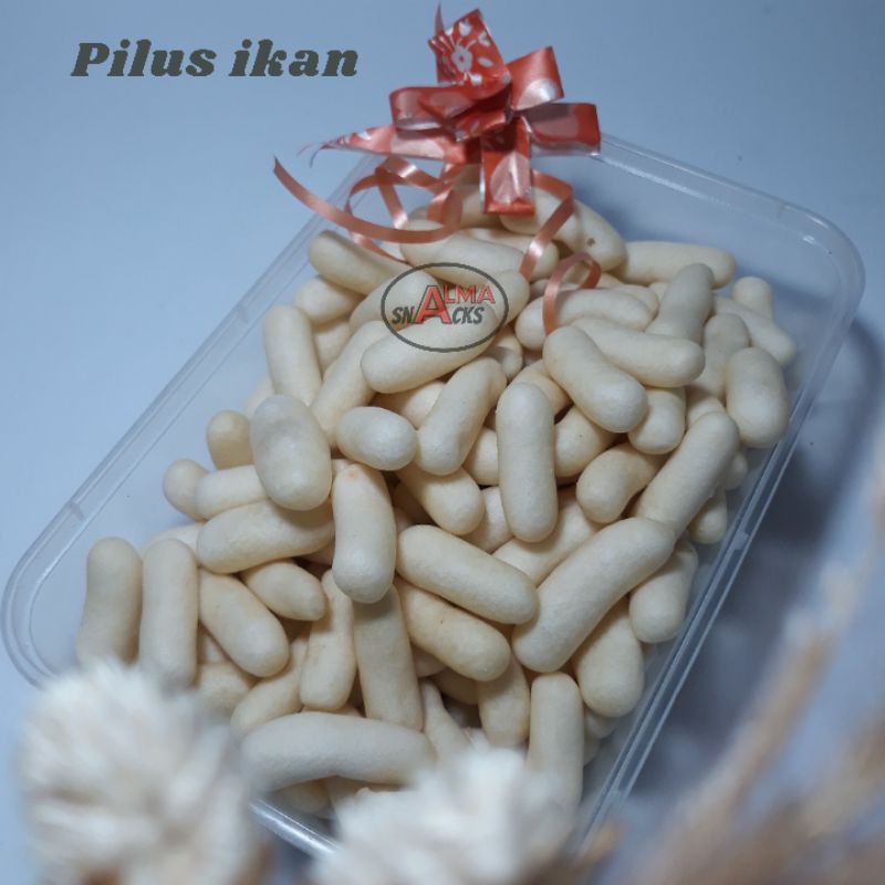 Jual PILUS IKAN 250gram / kapsul ikan / SNACK KILOAN MURAH/ ALMA.SNACK ...