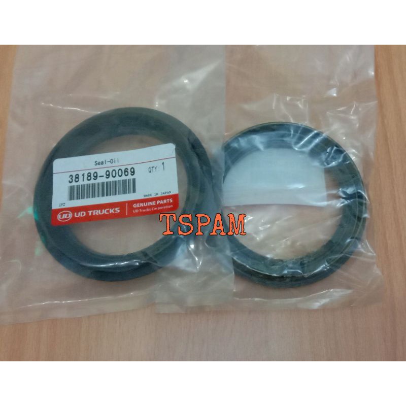 Jual nissan diesel ud truck oil seal gardan depan cwb45a cwb520 tza520 ...