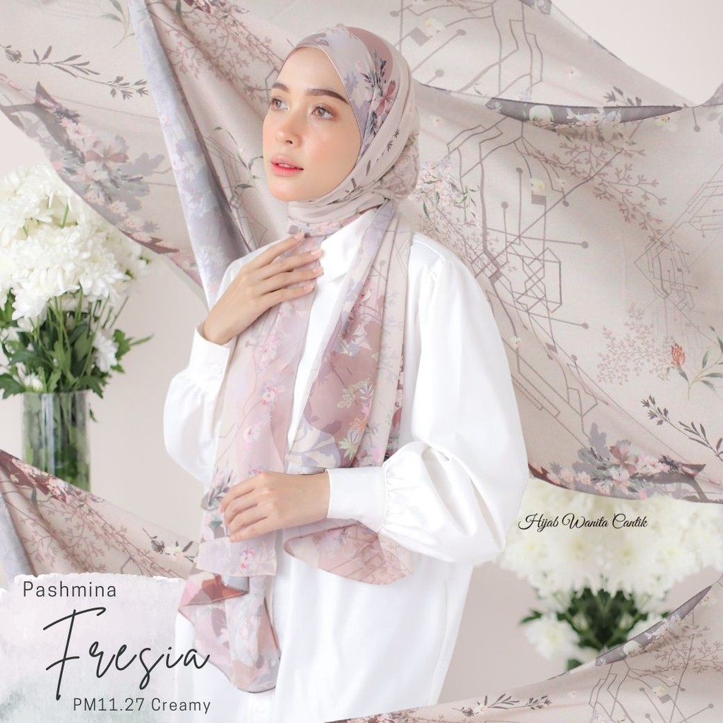 Jual Hijabwanitacantik - Pashmina Fresia Series PM11.27 Creamy | Hijab printing premium motif ...