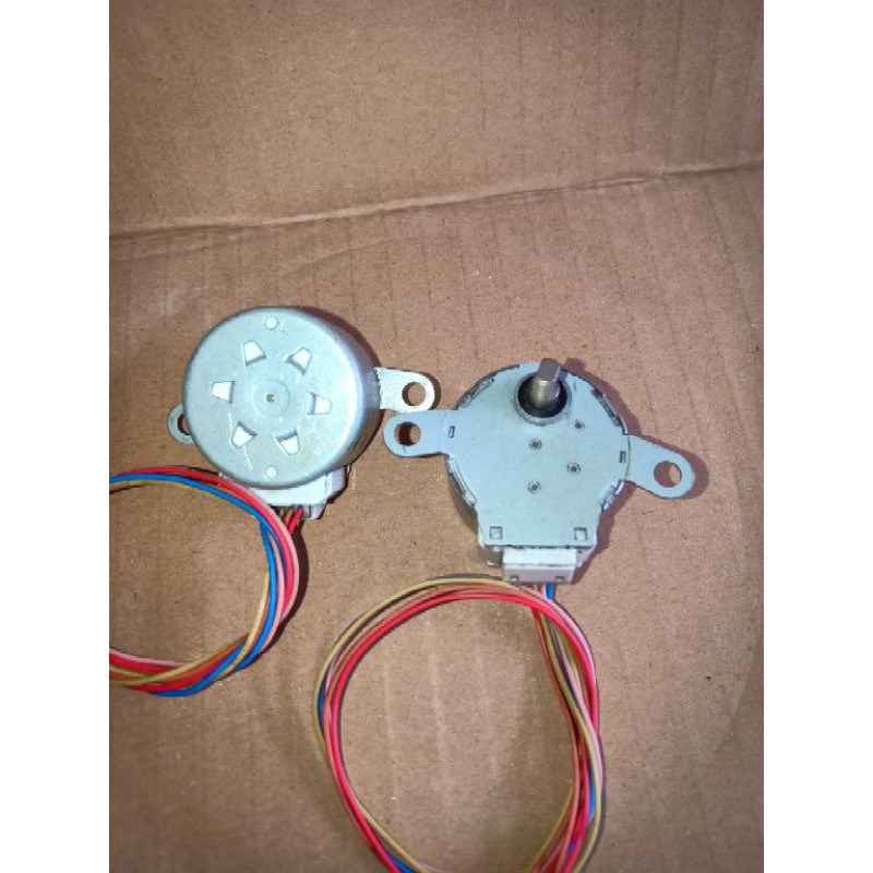 Jual dinamo motor swing ac Daikin Thailand 2pk | Shopee Indonesia