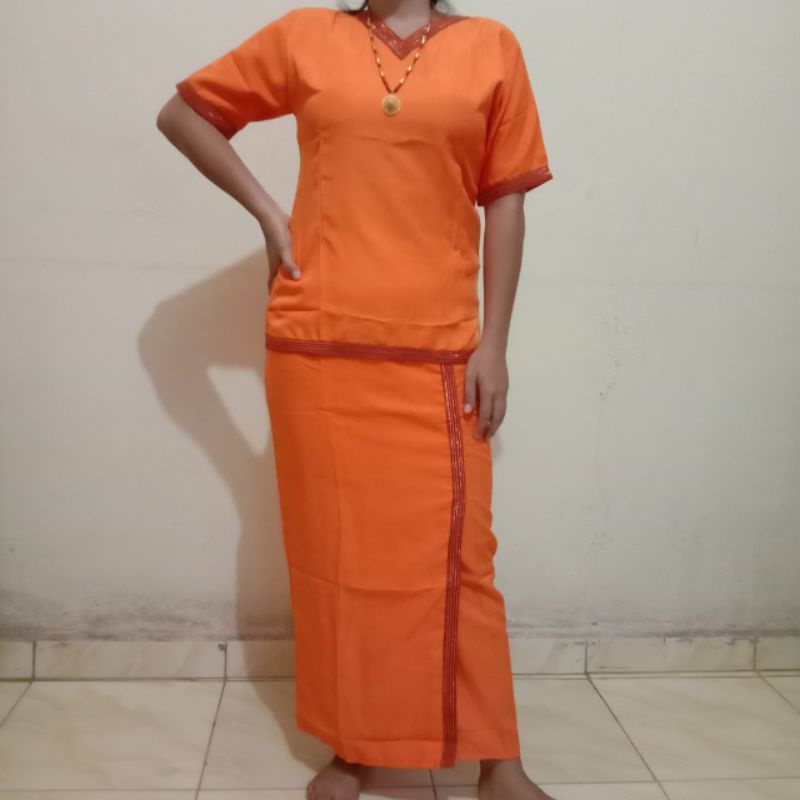 Jual baju adat toraja set / pakaian adat toraja wanita /baju hitam ... Jual baju adat toraja set / pakaian adat toraja wanita /baju hitam ...
