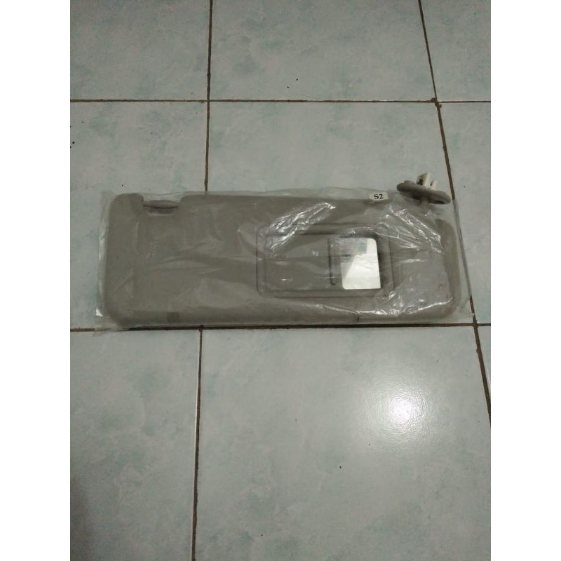 Jual sun visor Innova reborn kanan | Shopee Indonesia
