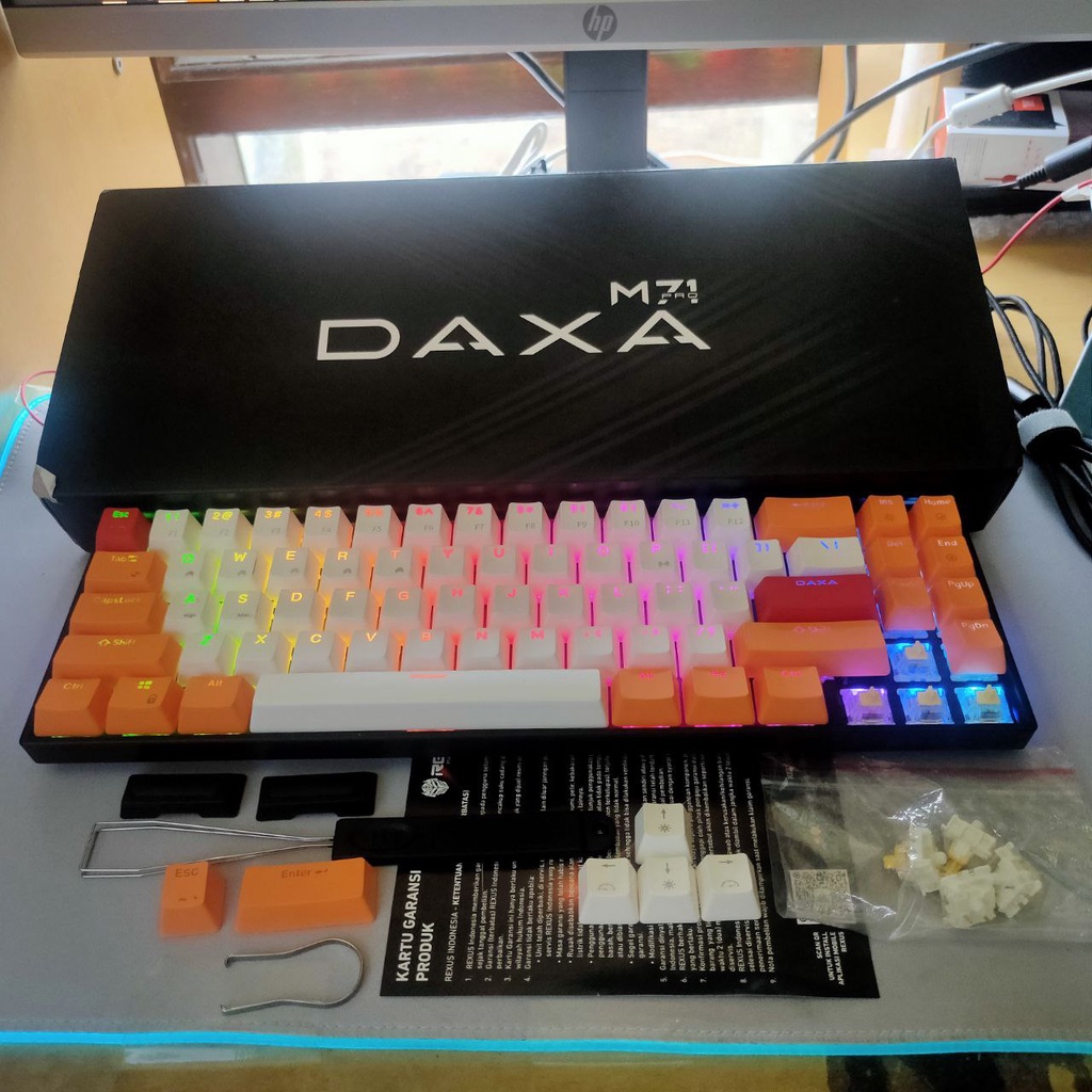 Jual Rexus Daxa M71 Pro Yellow Switch Wireless Gaming Keyboard | Shopee ...
