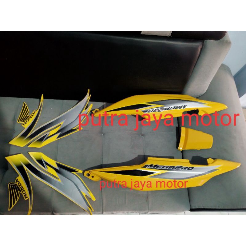 Jual cover body belakang Megapro Primus dan selebor depan Megapro ...