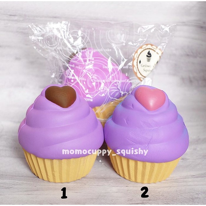 Jual Squishy licensed big cupcakes by geiiwo ( squishy kue slow & soft ...