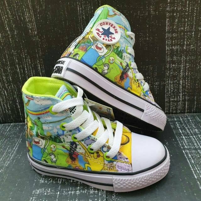 Jual CONVERSE x ADVENTURE TIME | Shopee Indonesia