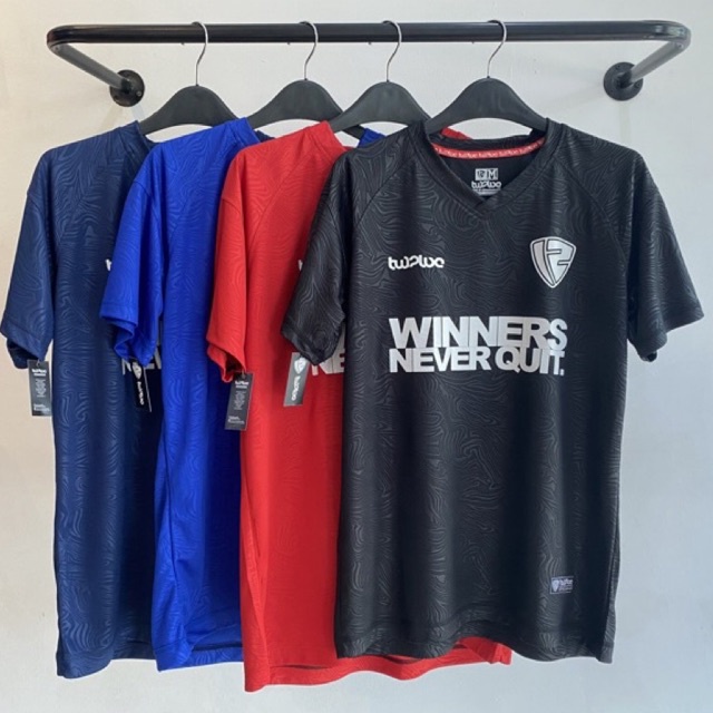 Jual Twelve Jersey basic emboss / Futsal Bola Jersey bahan emboss ...
