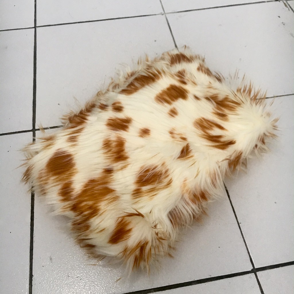 Jual Bulu Dashboard Kualitas Premium Warna Coklat Putih / Motif Sapi ...