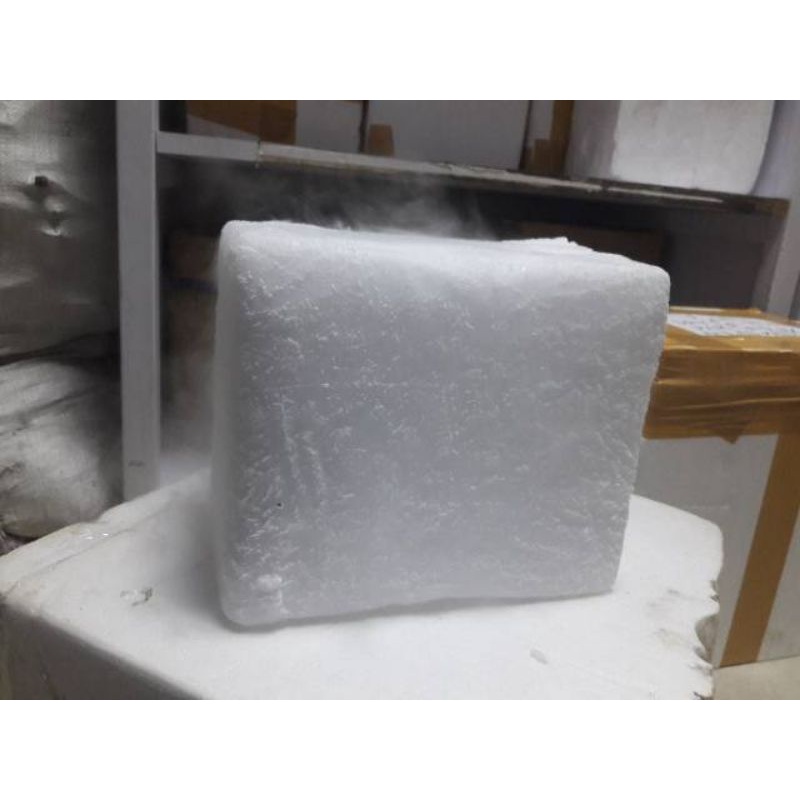 Jual Dry es Surabaya | Shopee Indonesia