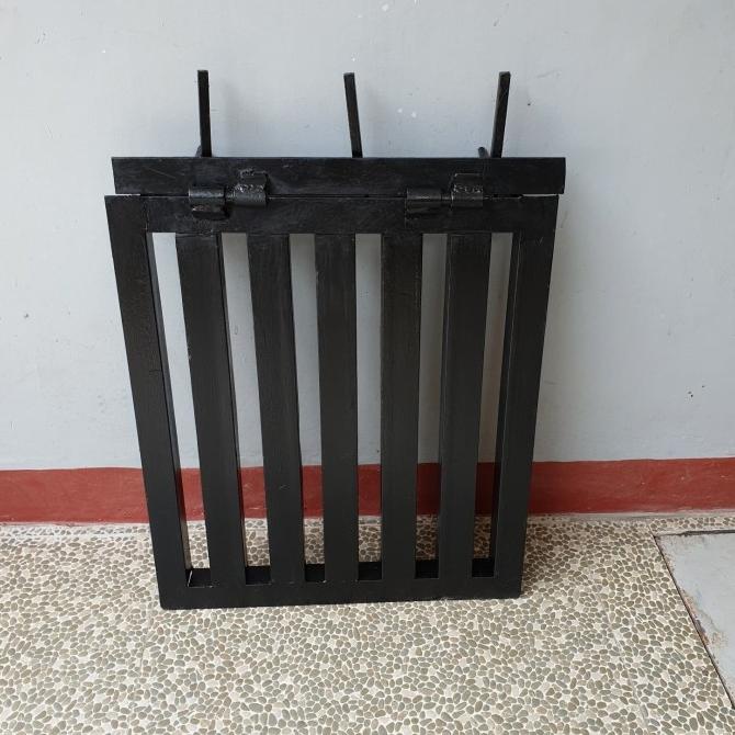 Jual grill saluran / tutup selokan besi / tutup got Lc | Shopee Indonesia