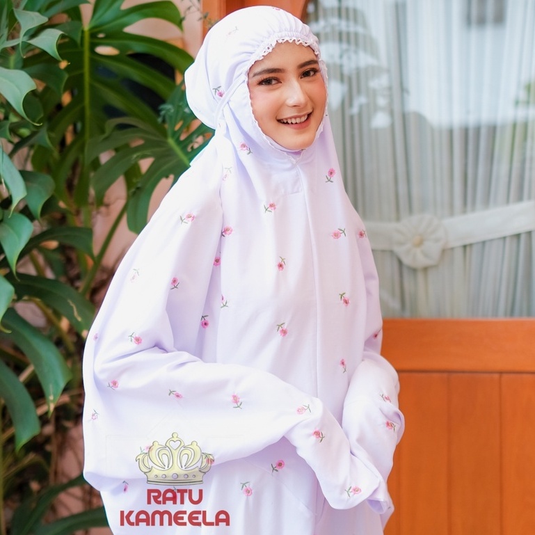 Jual Mukena Terusan Dewasa Jumbo Bordir Seribu Bunga Katun Mikro Lembut RATU KAMEELA | Shopee ...