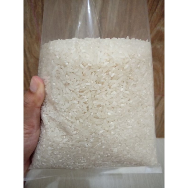 Jual Beras lokal 1 kg, beras petani, beras bagus, beras medium | Shopee ...