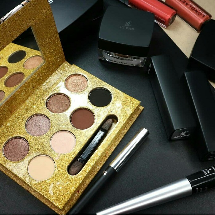 Jual LT Pro Naturally Glam Eyeshadow Palette | Shopee Indonesia