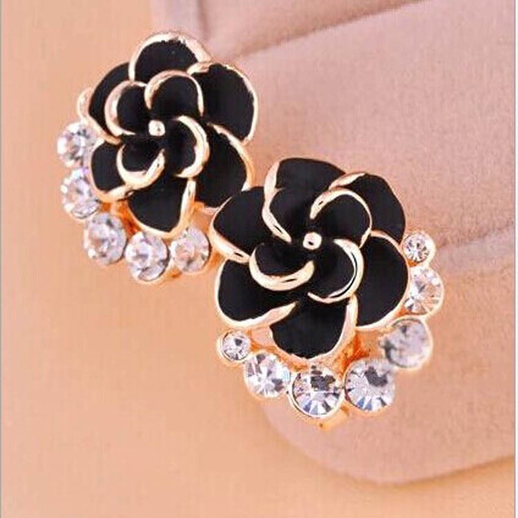 Jual Anting fashion wanita bentuk bunga jepang camelia model jepang ...