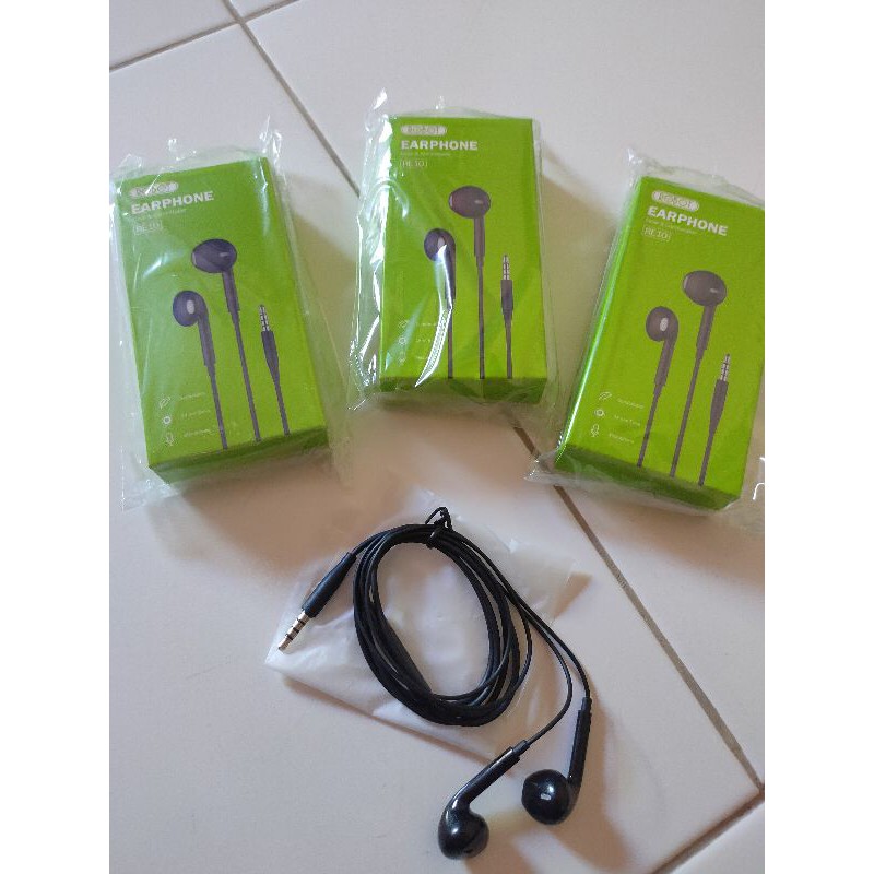 Jual EARPHONE ROBOT RE10 / HEADSET SUPER BASS / HEADPHONE STEREO ...