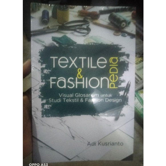 Jual Buku textile dan fashion pedia | Shopee Indonesia