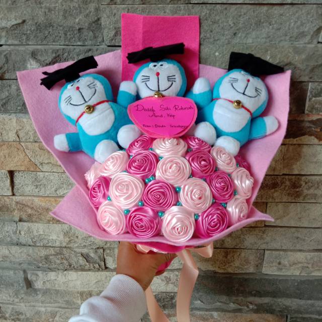 Jual BUKET KARAKTER DORAEMON | Shopee Indonesia