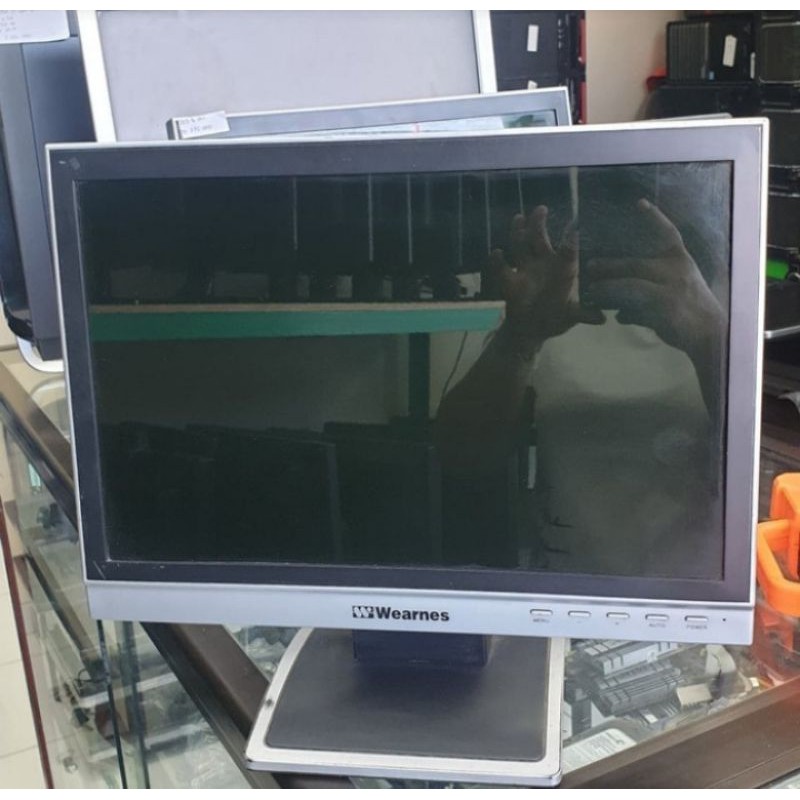 Jual Jual monitor Wearnes 16 inch mulus | Shopee Indonesia