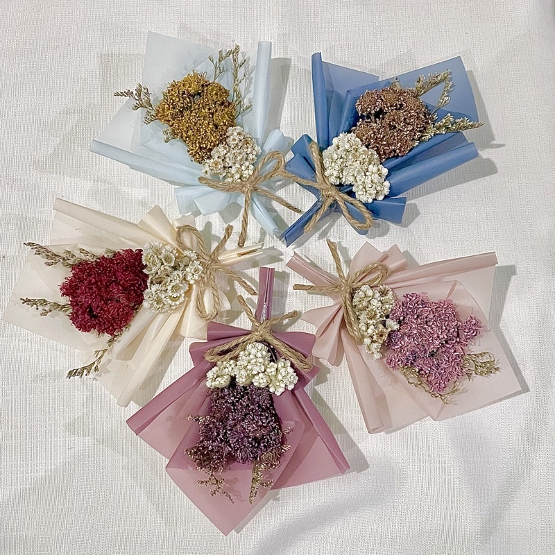 Jual Mini Dried Flower Bouquet/ bunga kering/ bouquet bunga kecil ...